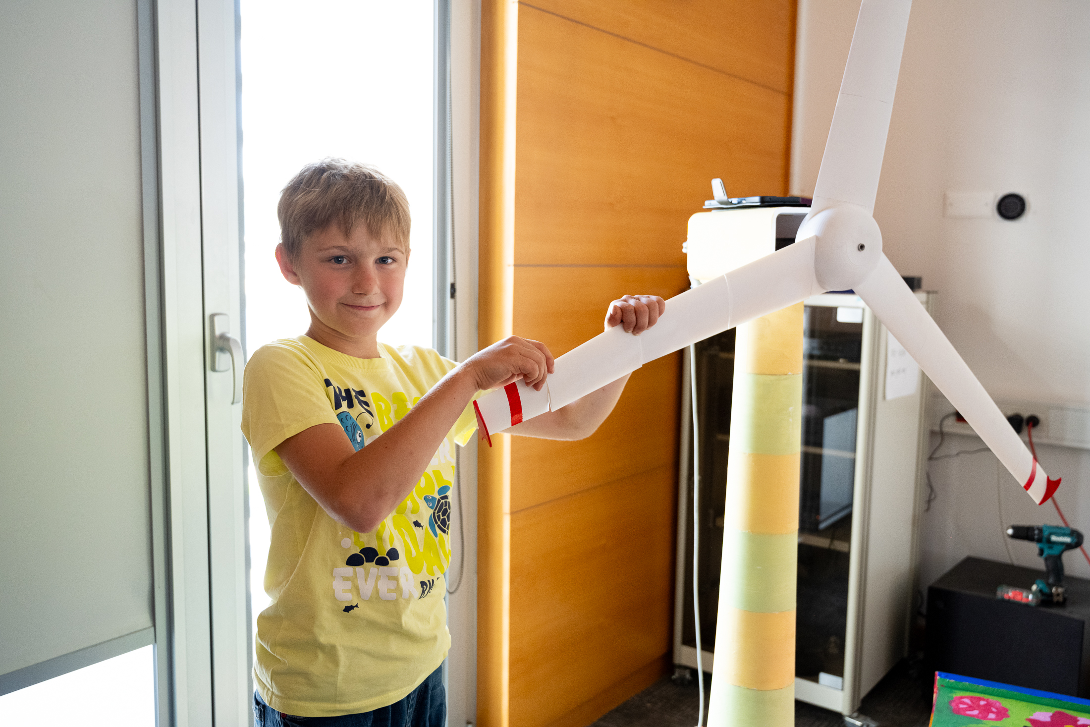 RAZSTAVA SANJSKIH STROJEV: POVEZOVANJE KREATIVNOSTI IN TEHNOLOGIJE ...